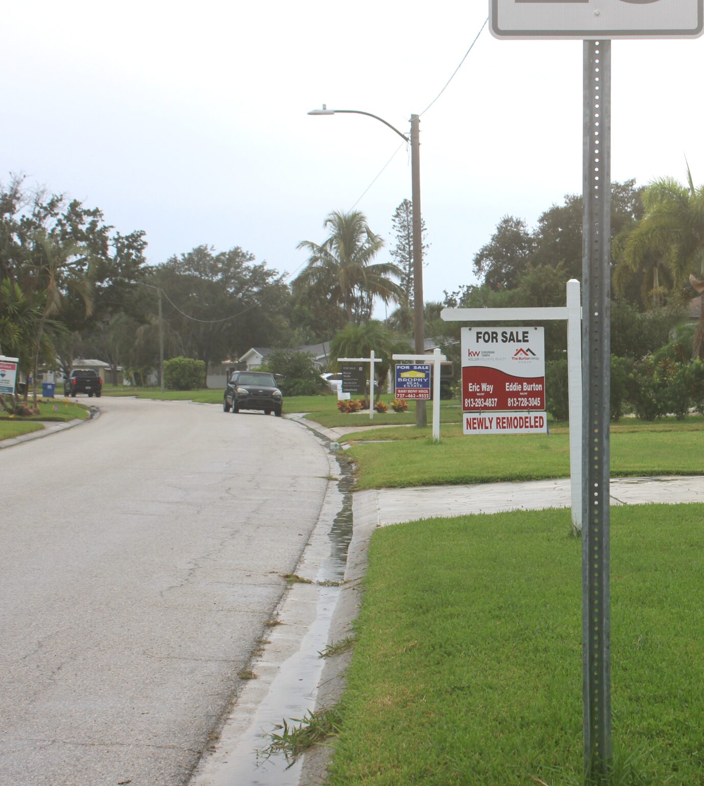 Post-hurricane aid in Shore Acres reveals conflict with government ...