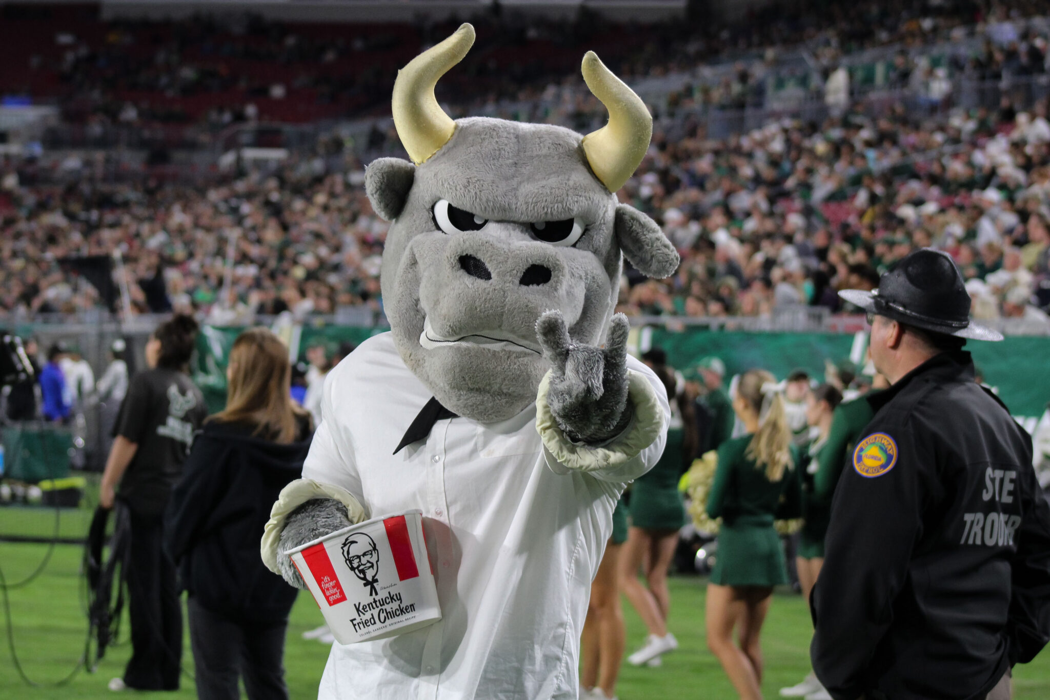 Photos: USF crushes Rice 52-3 in regular season finale – The Crow's Nest